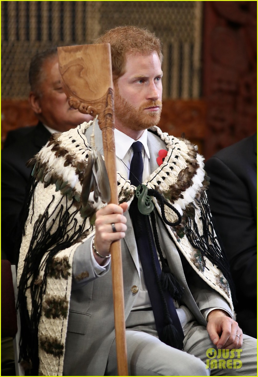 Meghan Markle & Prince Harry Receive a Powhiri Welcome on Final Day of ...