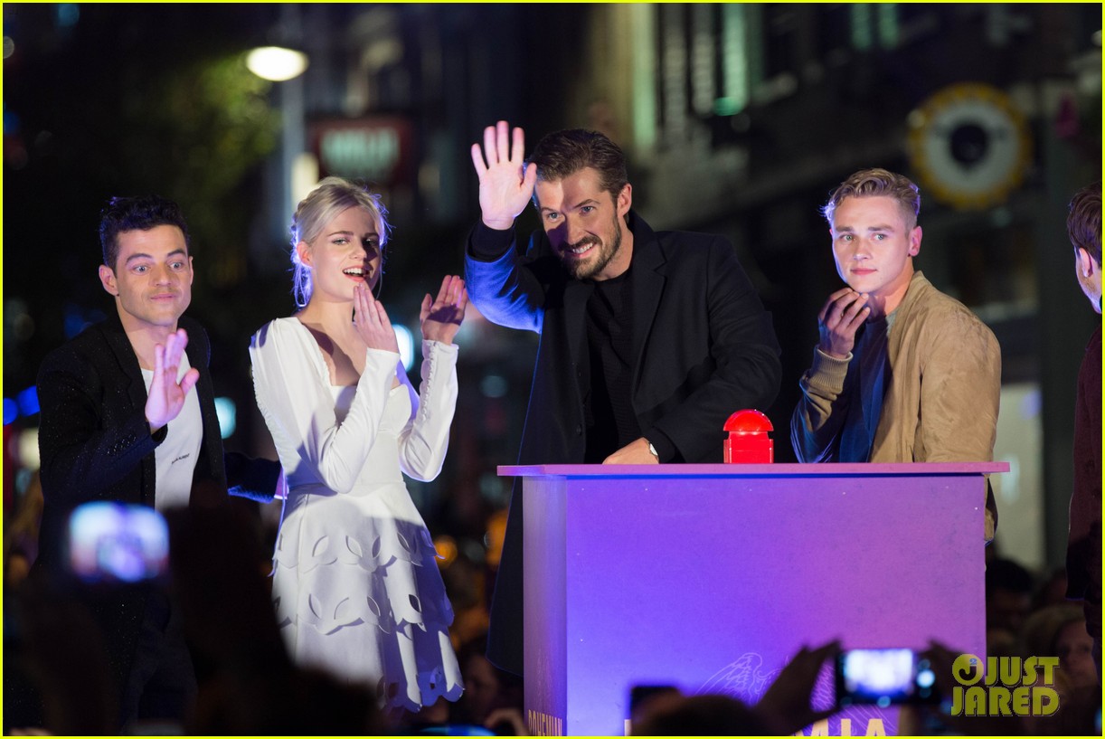 Rami Malek Joins Queen & 'Bohemian Rhapsody' Cast for Carnaby Street ...