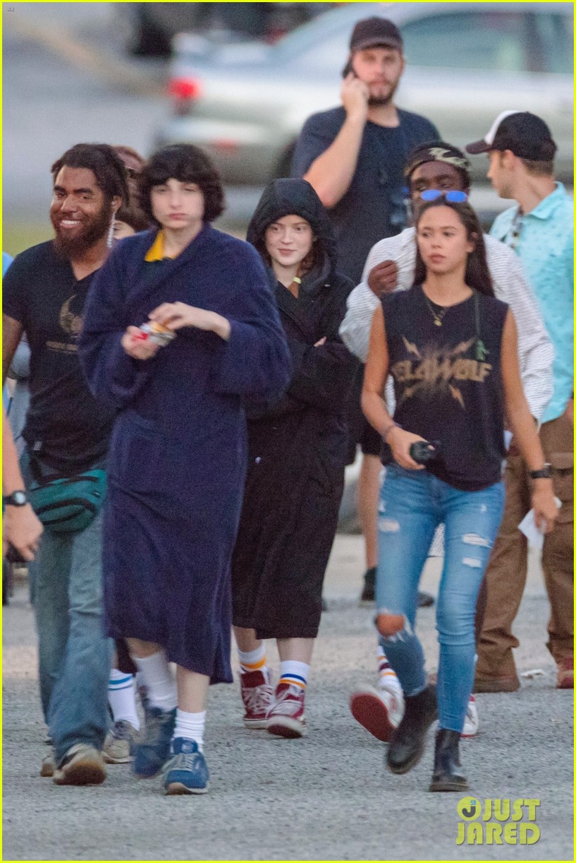 'Stranger Things' Cast Returns to a Season One Location While Filming ...