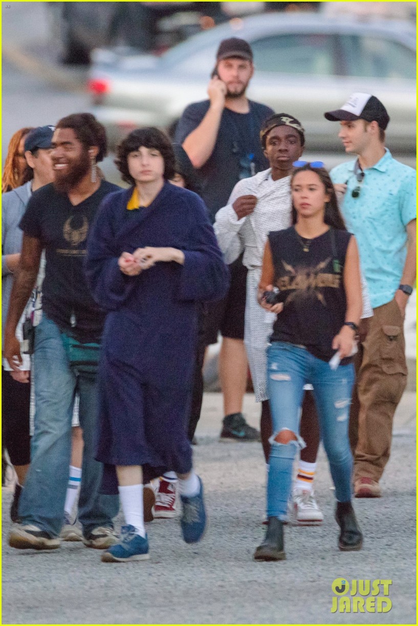 'Stranger Things' Cast Returns to a Season One Location While Filming ...