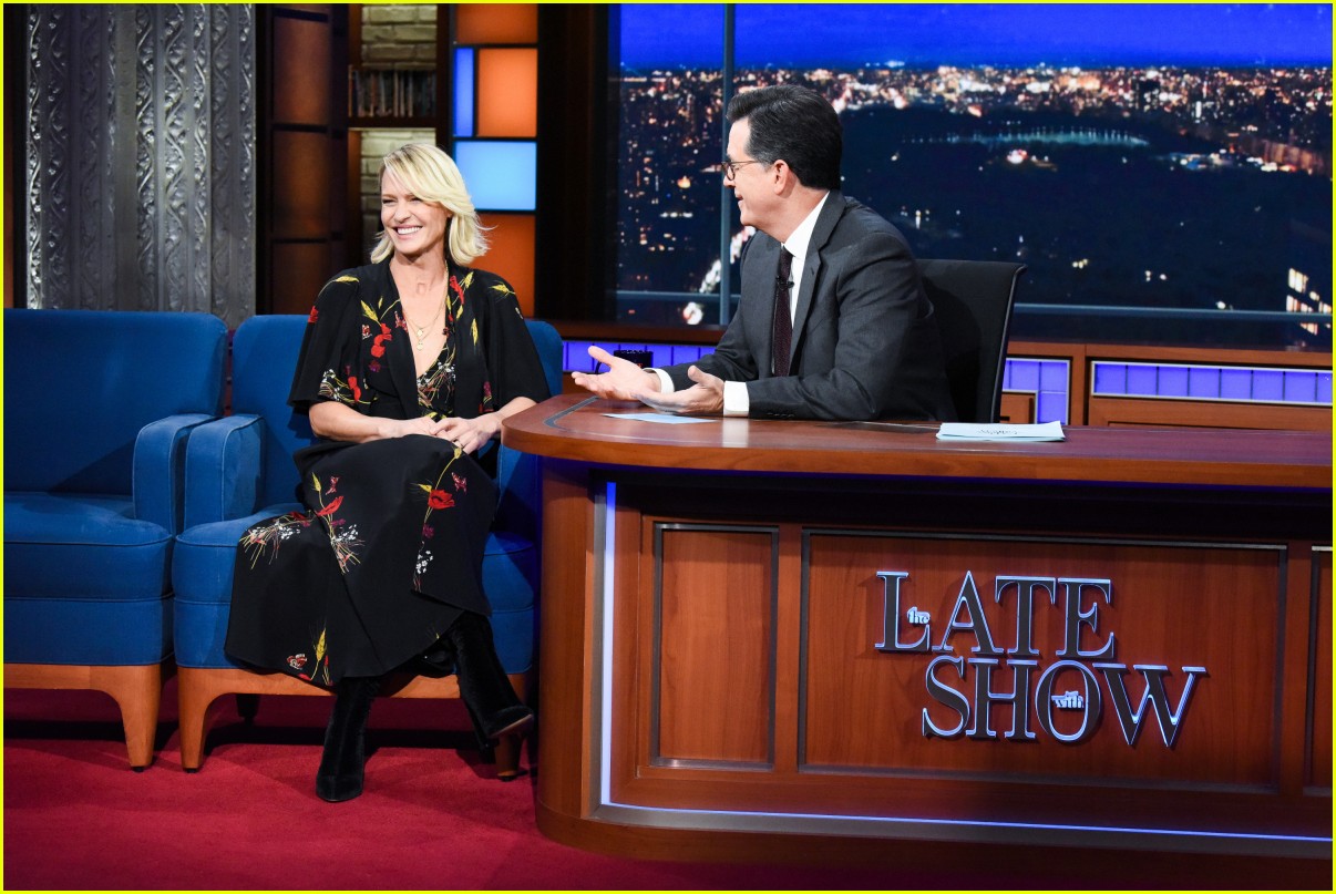 Robin Wright Wanted Stephen Colbert on 'House of Cards': Photo 4167650 ...