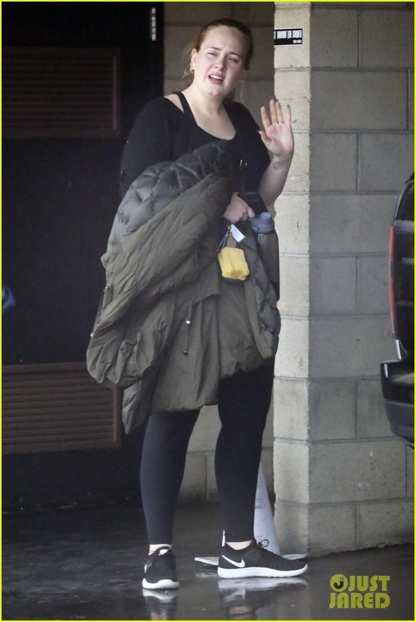 Photo: adele workout november 2018 03 | Photo 4179028 | Just Jared