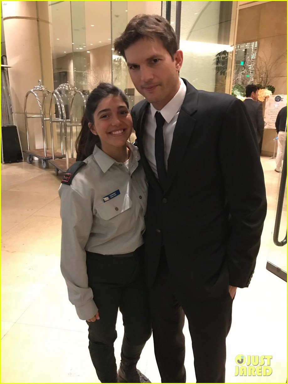 Gerard Butler & Ashton Kutcher Support Israel Defense Forces Soldiers ...