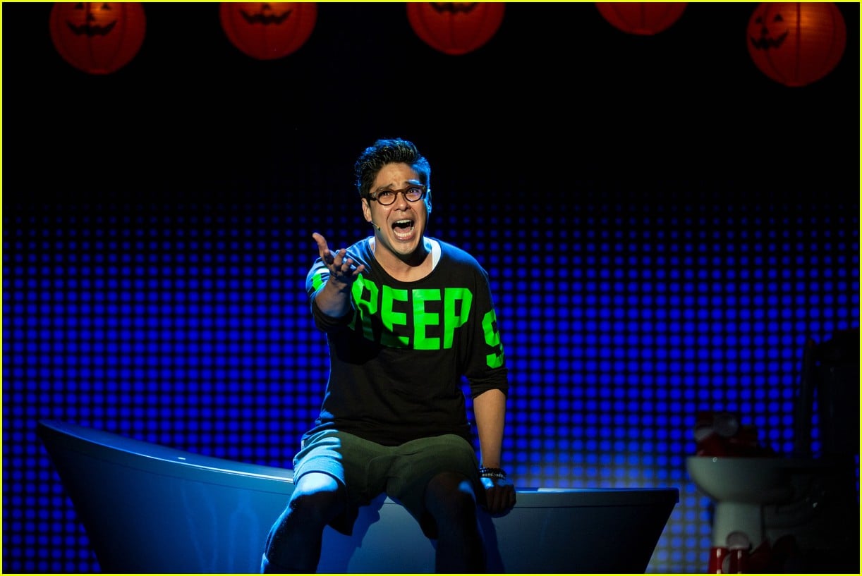 'Be More Chill' Musical Debuts New Artwork for Broadway Run: Photo ...