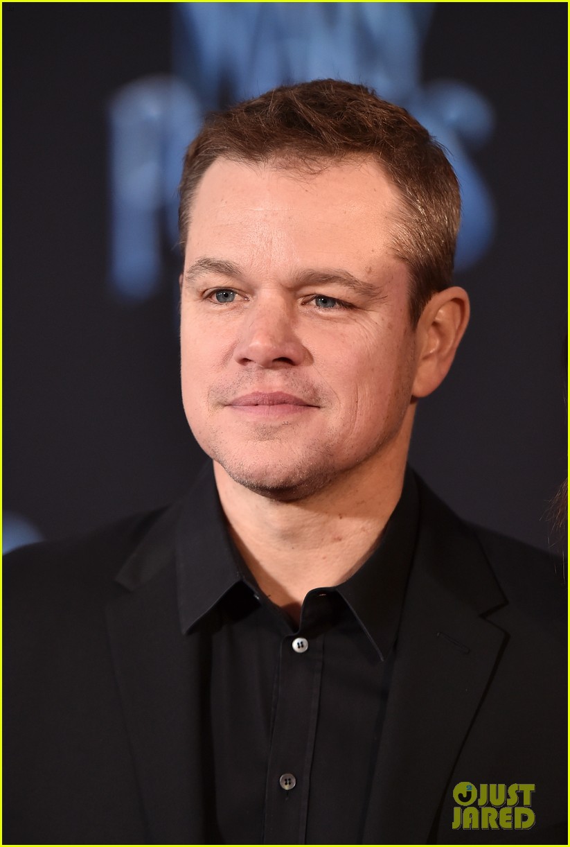 Matt Damon & Wife Luciana Support Friend Emily Blunt at 'Mary Poppins ...