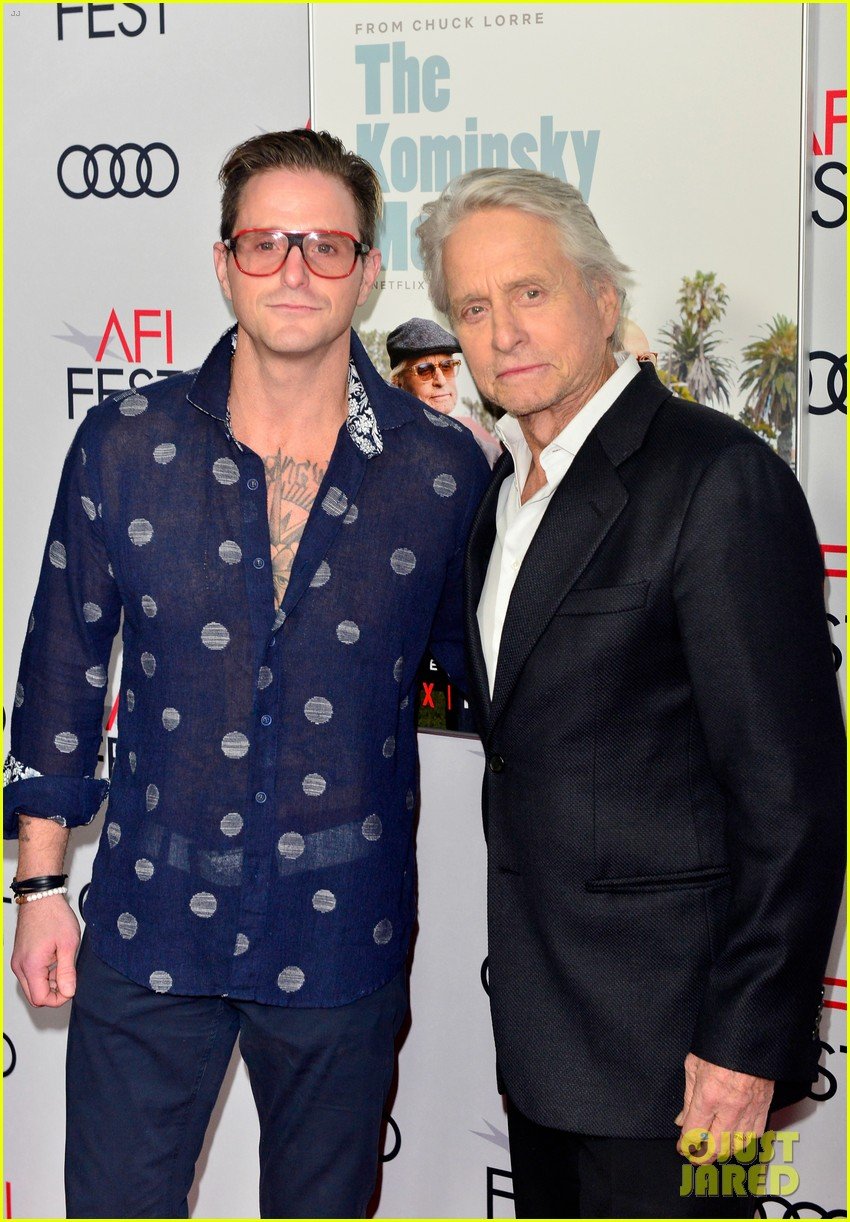 Michael Douglas & Alan Arkin Attend 'The Kominsky Method' Screening ...