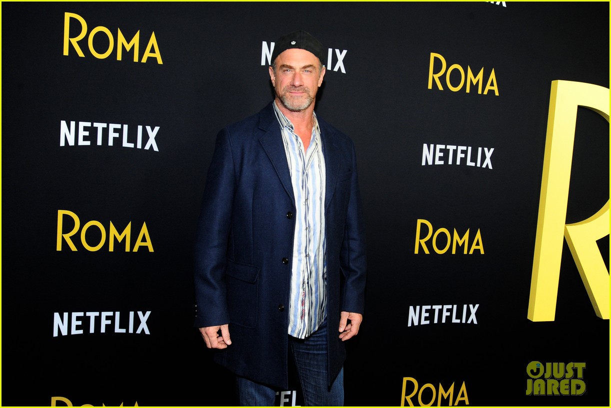 Carla Gugino, Miles McMillan, Christopher Meloni & More Support 'Roma ...