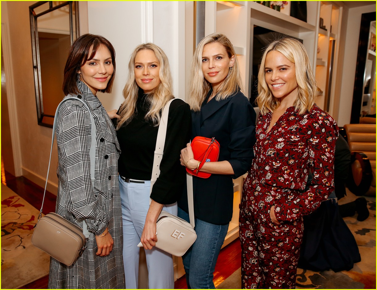 Katharine McPhee Supports Future Step-Daughters Sara & Erin Foster at ...