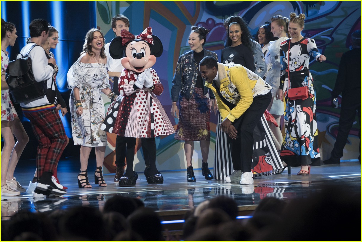 Mickey Mouse's 90th Spectacular - Performers & Celebrity Guest List ...