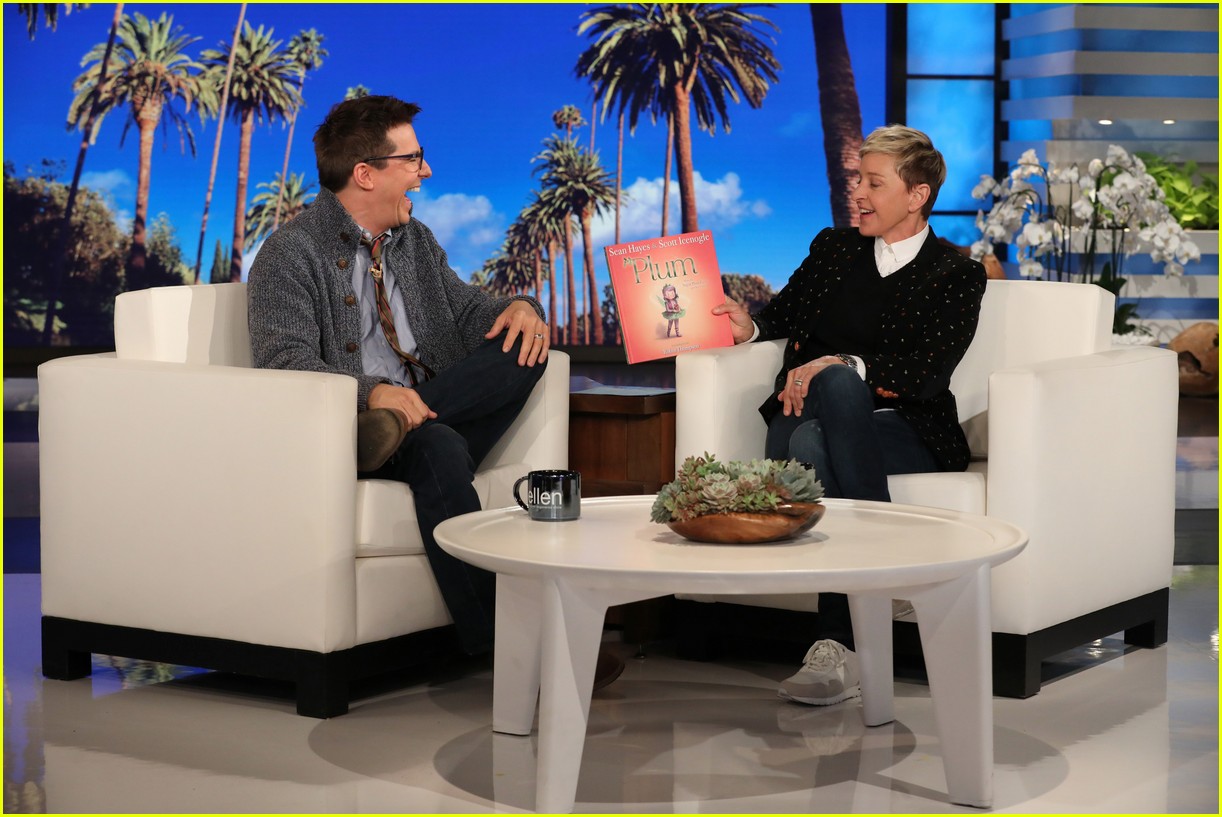 Sean Hayes Helps Ellen DeGeneres With Her Monologue - Watch!: Photo ...