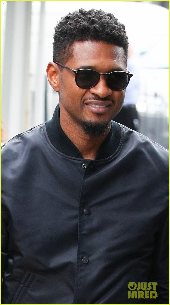 Usher Arrives in Sydney Ahead of Upcoming Concert!: Photo 4177231 ...