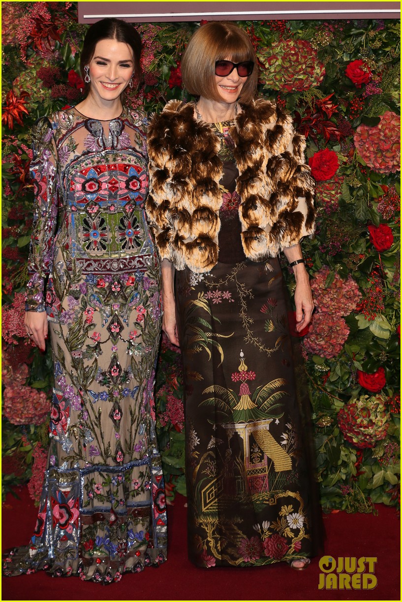 Annabelle Wallis, Letitia Wright, & More Stars Glam Up for Evening ...