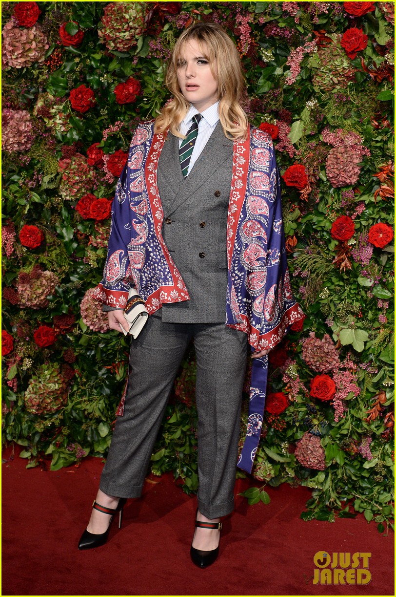 Annabelle Wallis, Letitia Wright, & More Stars Glam Up for Evening ...