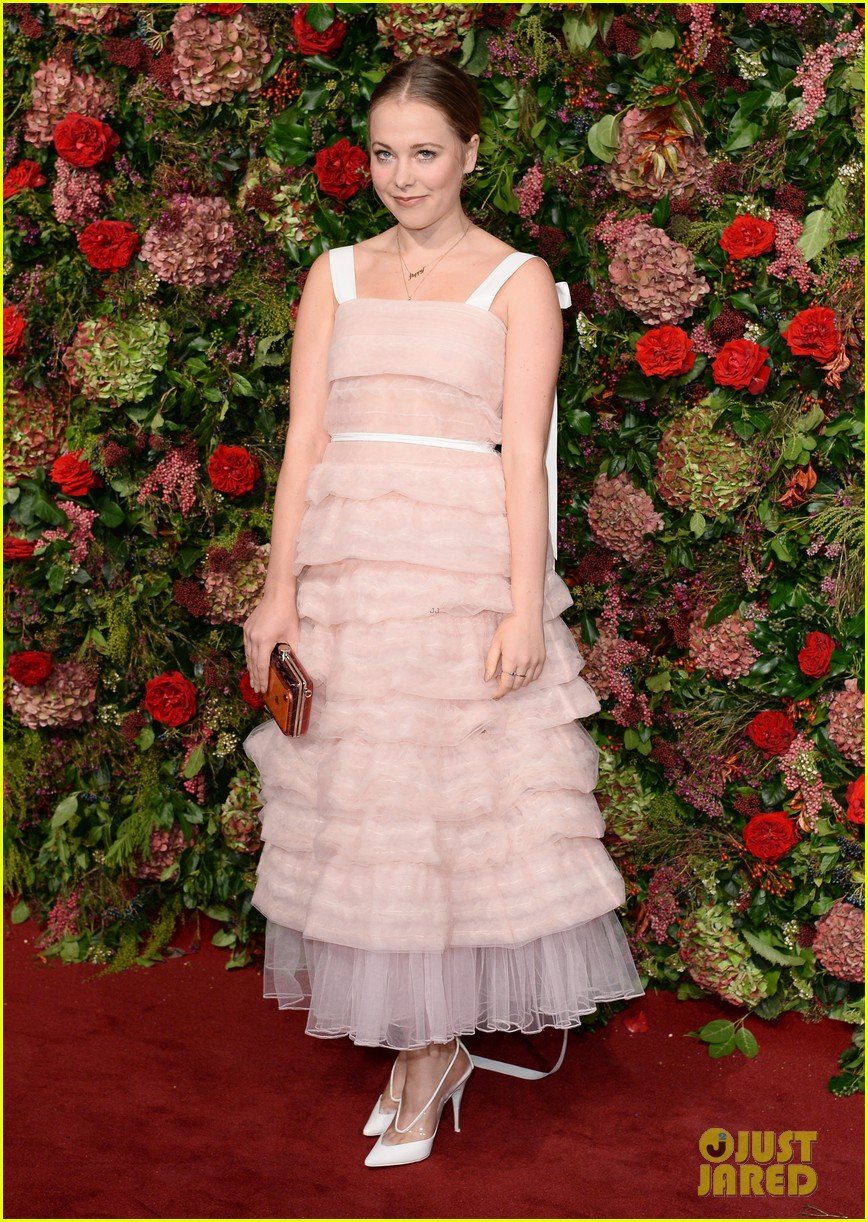 Annabelle Wallis, Letitia Wright, & More Stars Glam Up for Evening ...