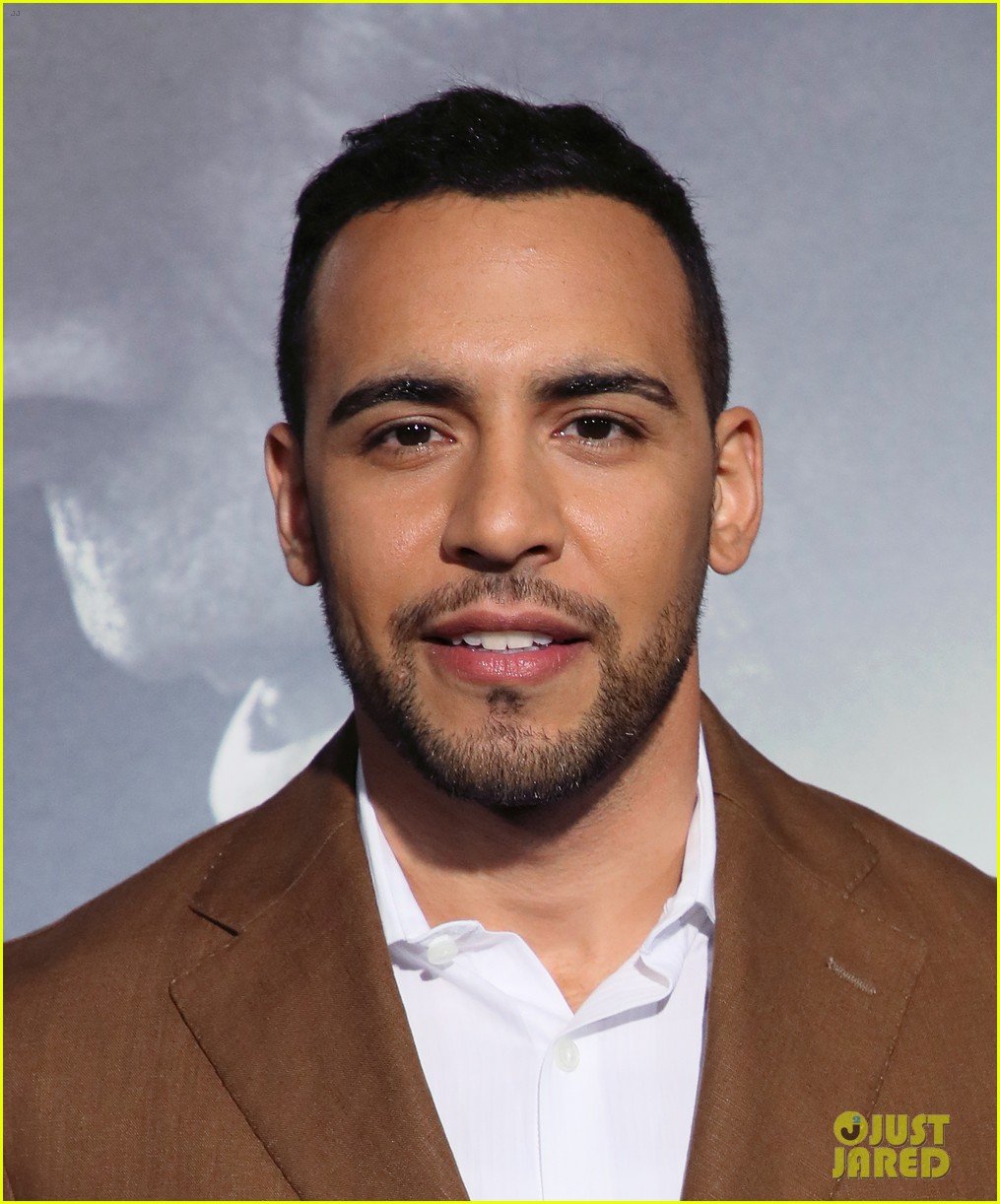 Clint, Scott, & Alison Eastwood Have Family Night at 'The Mule ...