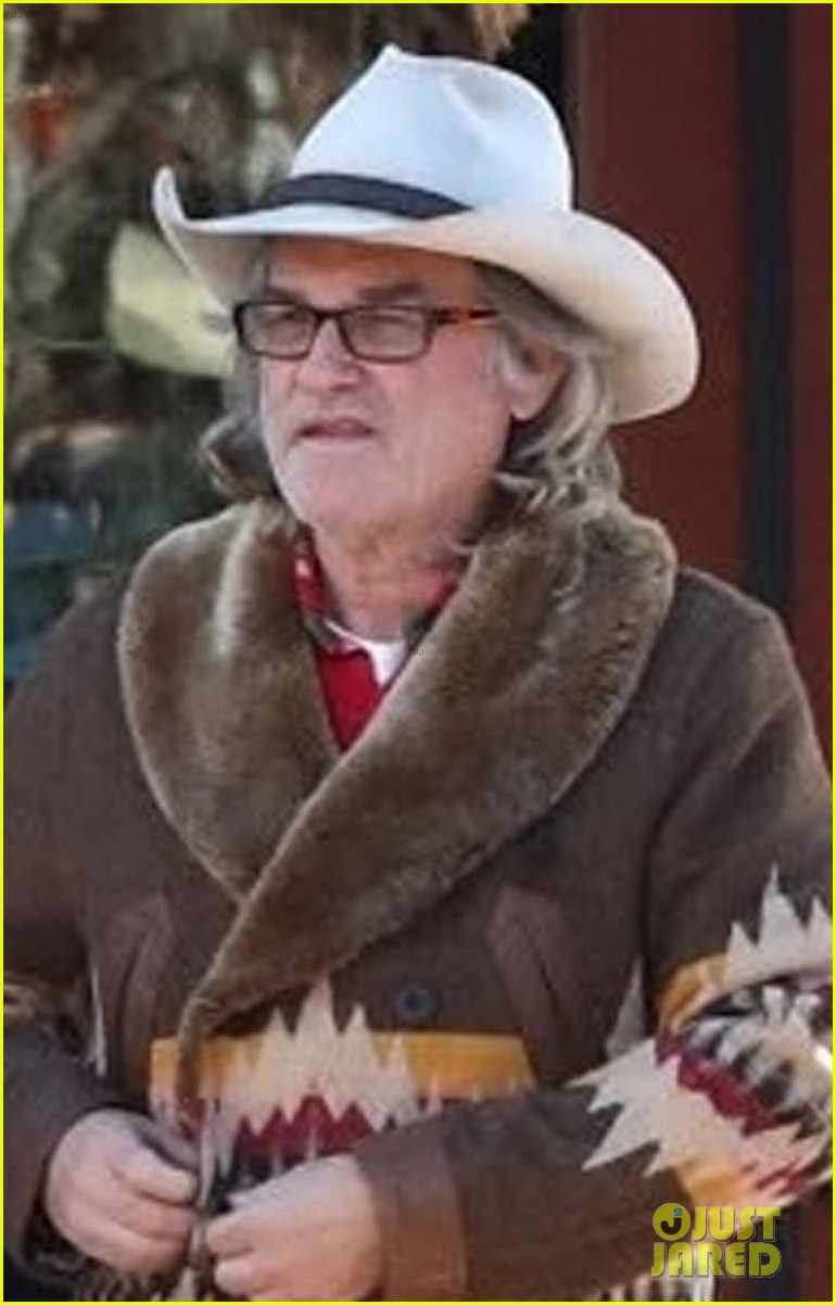 Goldie Hawn & Kurt Russell Arrive in Aspen for the Holidays!: Photo ...