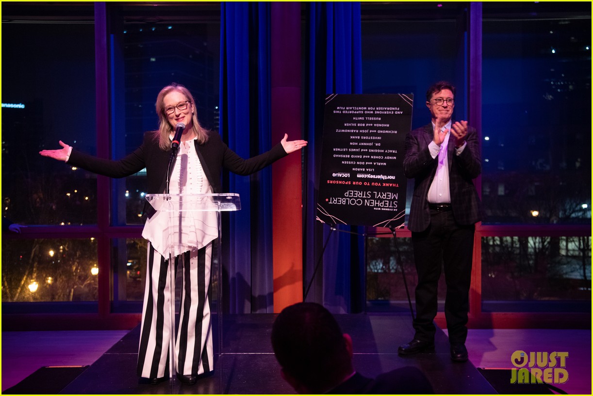 Meryl Streep & Stephen Colbert Have Fun Together at Their Event!: Photo ...