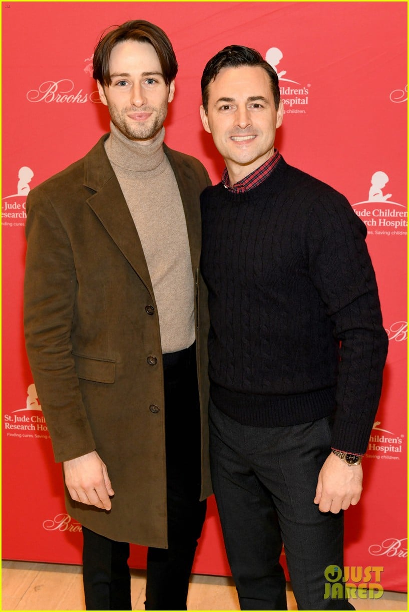 Matthew Morrison & Wife Renee Bring Their Son to Brooks Brothers ...