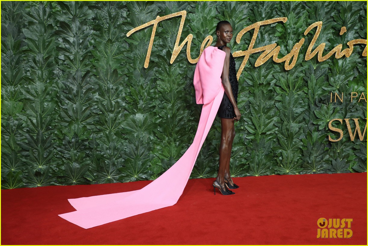 Photo: the fashion awards models 08 | Photo 4196777 | Just Jared ...