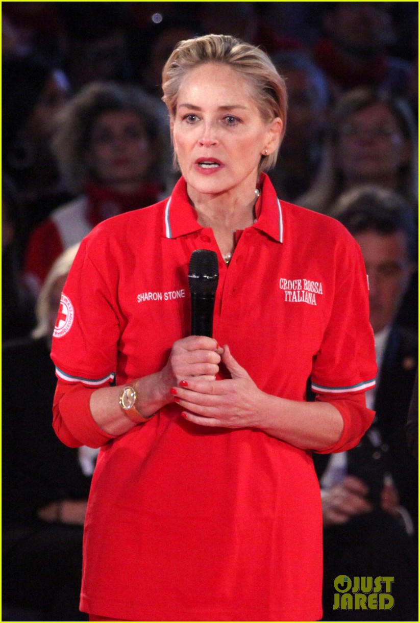 Photo: sharon stone red cross italy 2018 04 | Photo 4191502 | Just ...