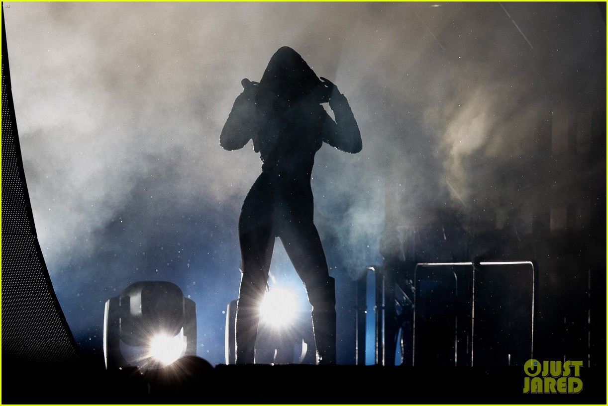 Taylor Swift: 'Reputation' Tour Set List for Netflix Movie!: Photo ...