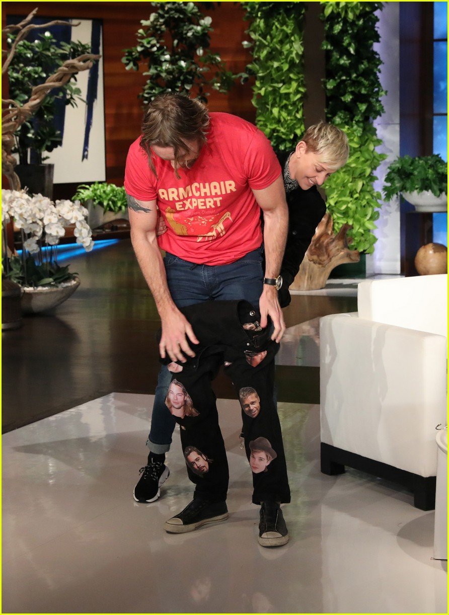 Dax Shepard Wants to Replace Bradley Cooper in 'A Star Is Born' - Watch ...