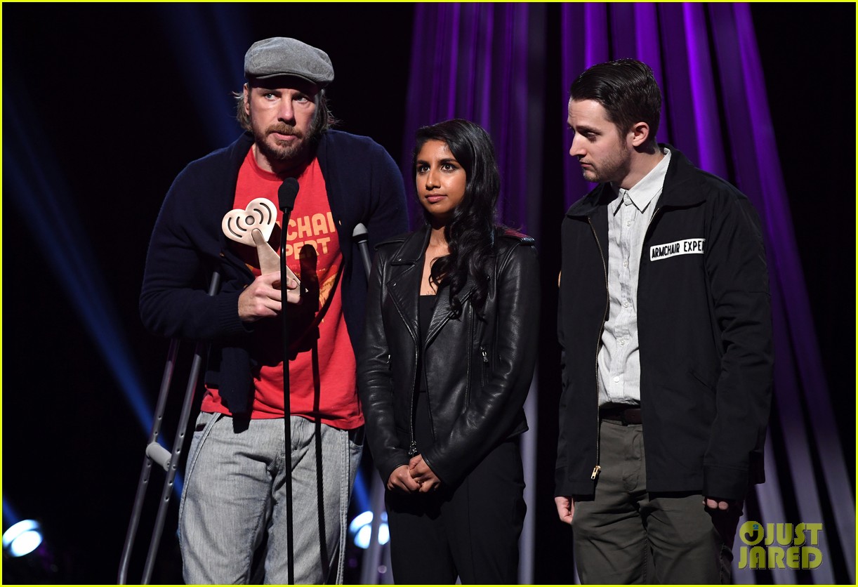 Dax Shepard Takes Home Breakout Podcast at 2019 iHeartRadio Podcast ...