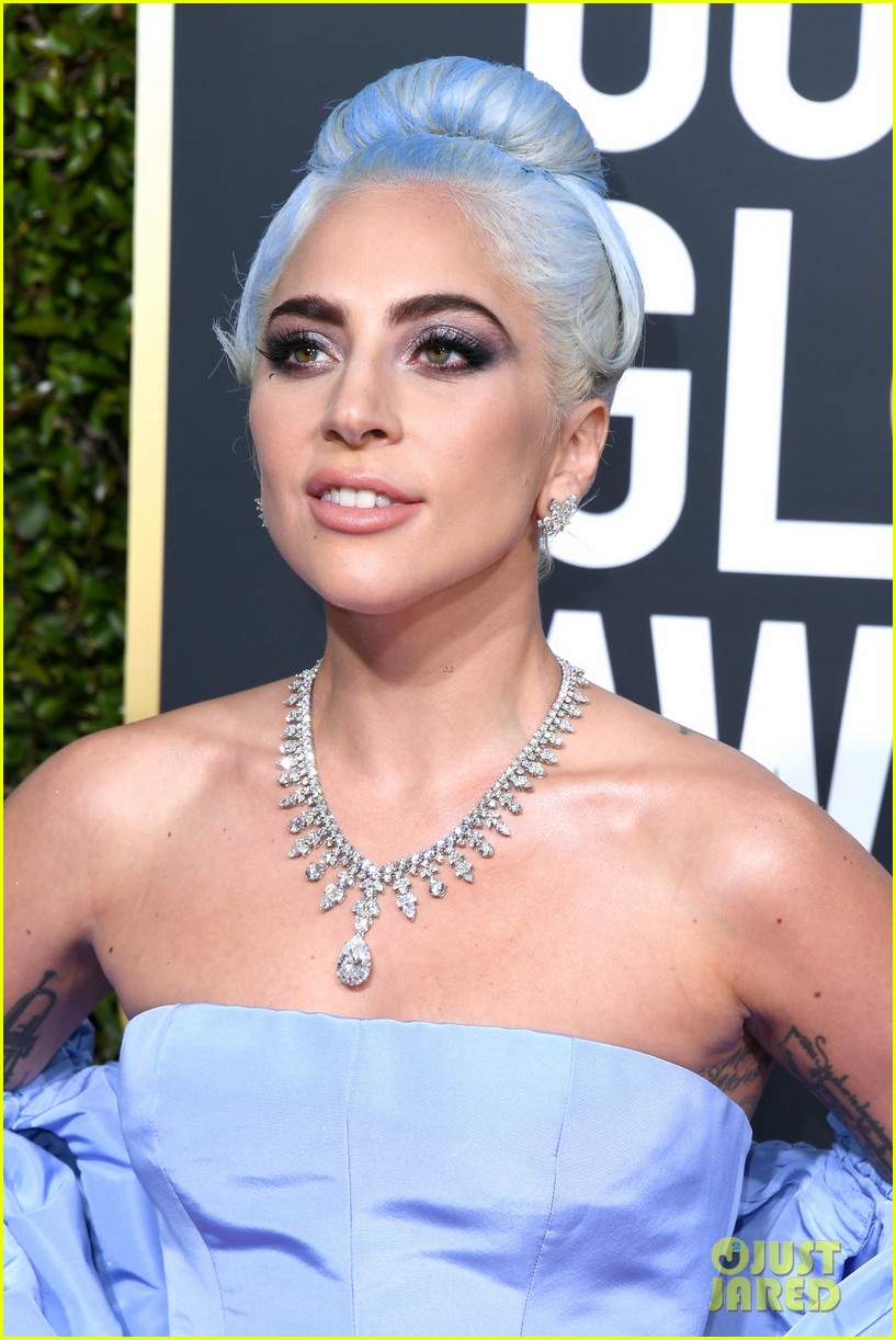 Lady Gaga Is Breathtaking In Blue For Big Night At Golden Globes 2019 ...