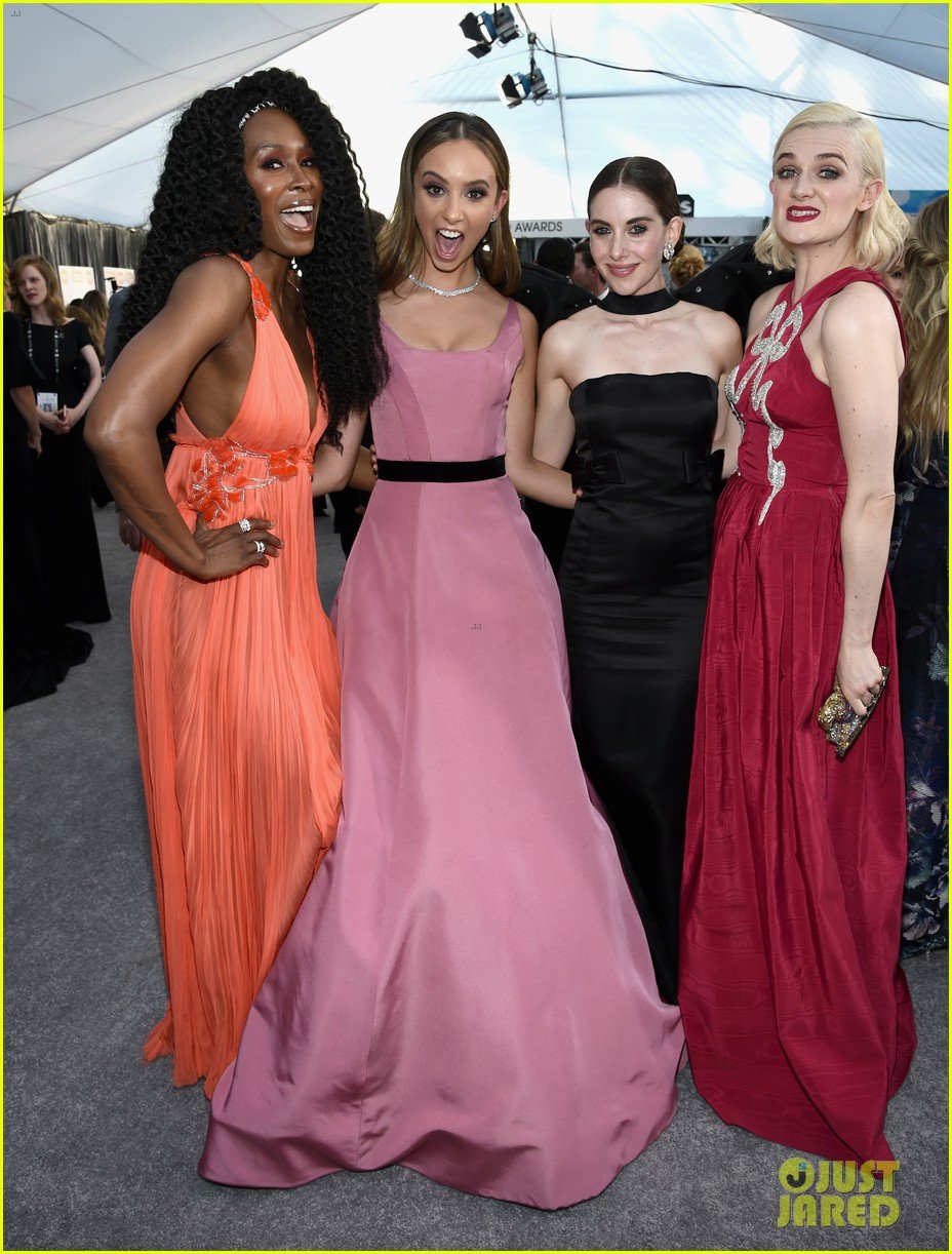 Betty Gilpin & 'Glow' Cast Celebrate at SAG Awards 2019: Photo 4218643 ...
