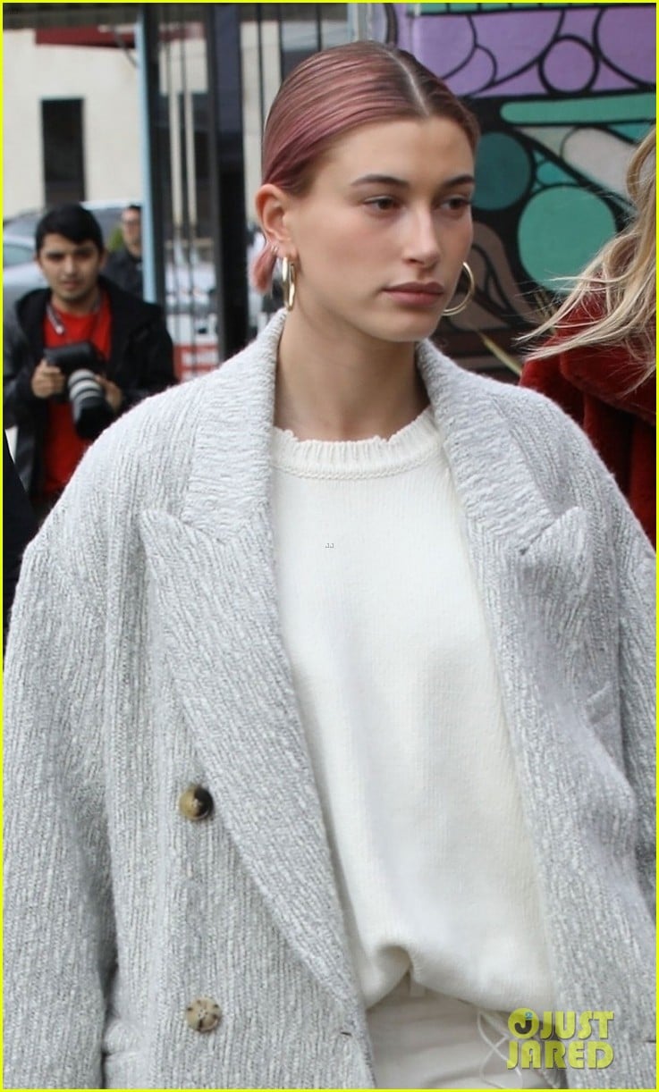 Hailey Bieber Shares Sneak Peek at New Season of 'Drop The Mic': Photo ...