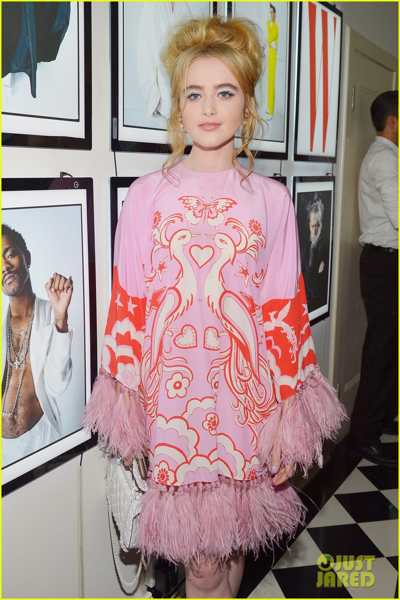 Sarah Hyland & Wells Adams Couple Up at W Magazine's Best Performances ...