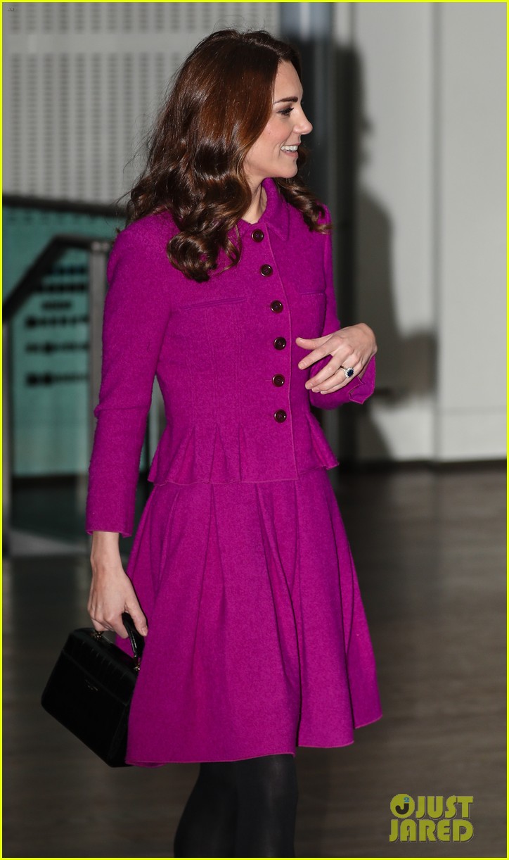 Kate Middleton Visits Royal Opera House to Learn About Costumes ...