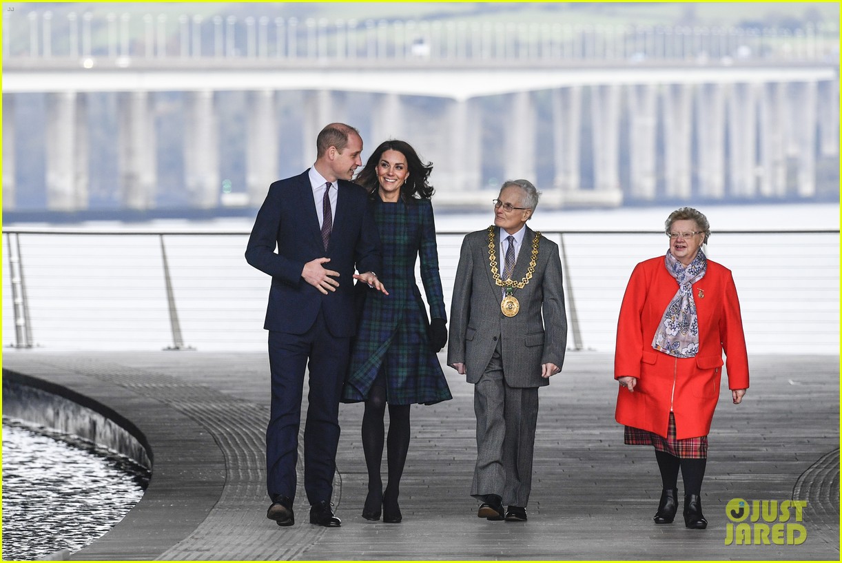 Kate Middleton & Prince William Make Royal Visit to Scotland!: Photo ...