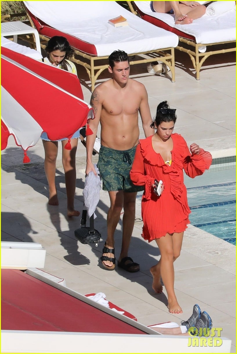 Dua Lipa & Boyfriend Isaac Carew Lounge by the Pool in Miami!: Photo ...