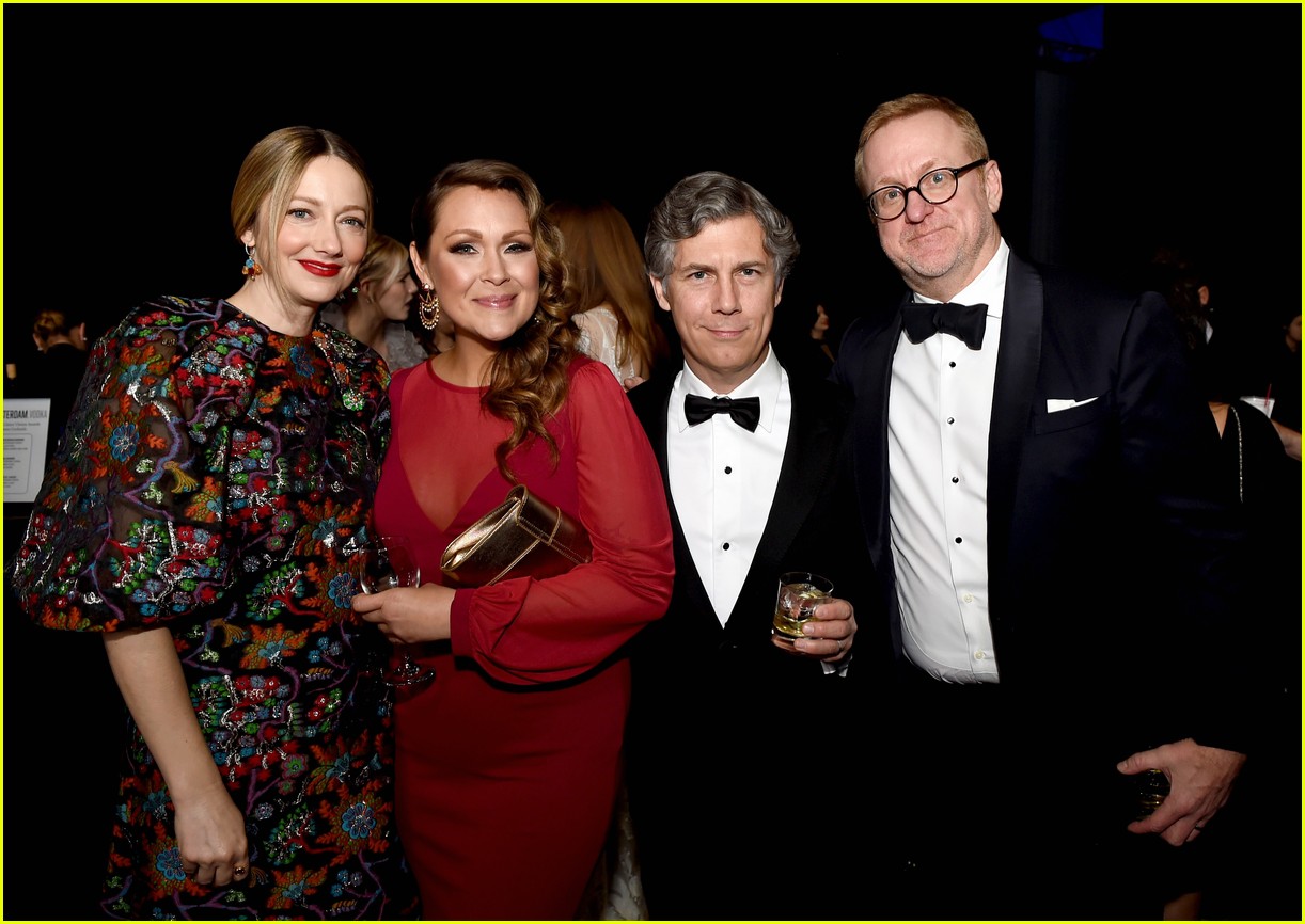 Debra Messing & Judy Greer Stun at Critics' Choice Awards 2019: Photo ...