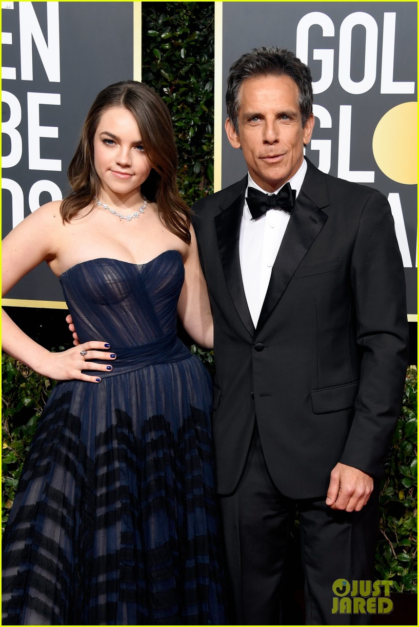 Patricia Arquette Wins at Golden Globes 2019, Drops F-Bomb & Then ...