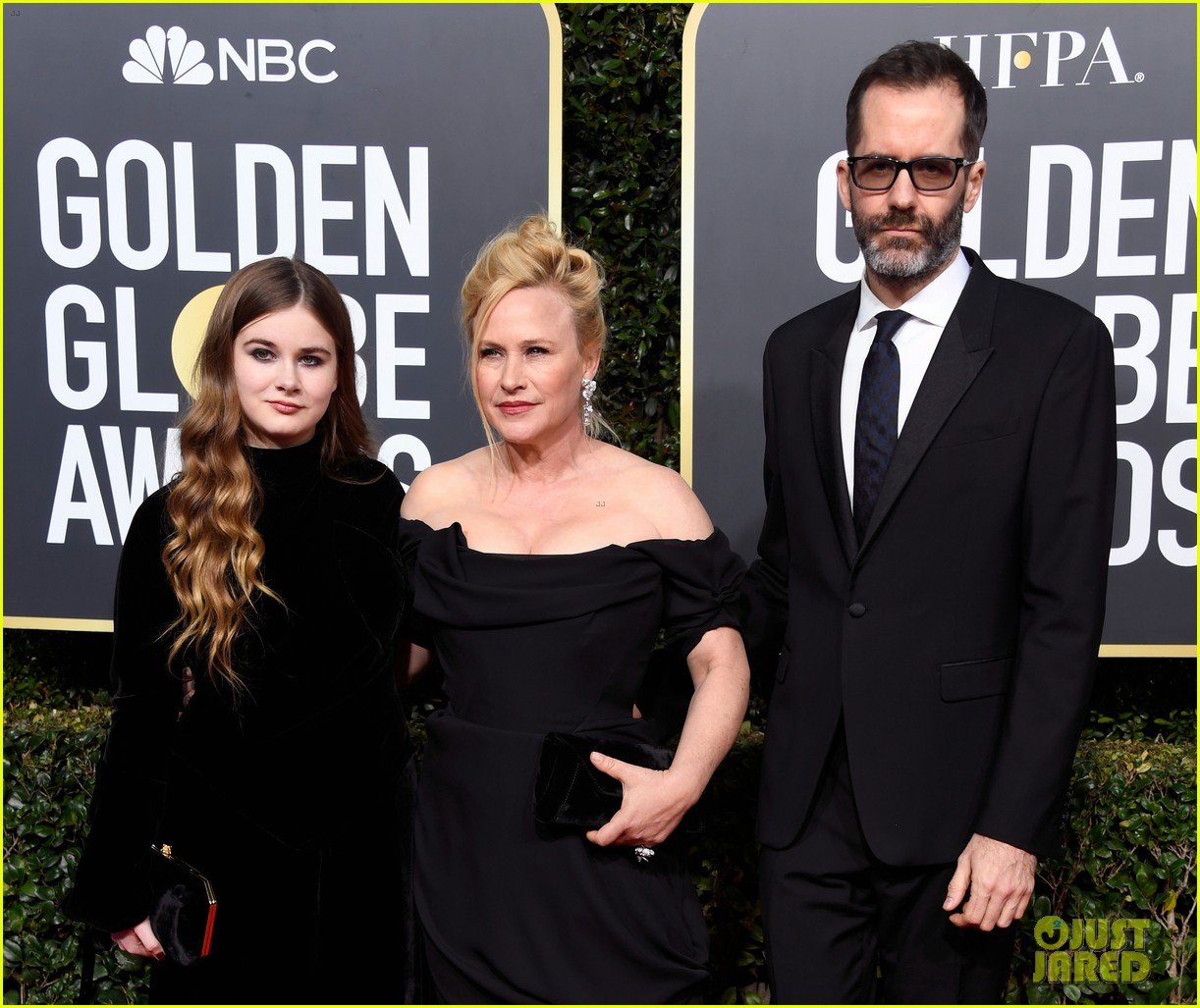 Patricia Arquette Wins at Golden Globes 2019, Drops F-Bomb & Then ...