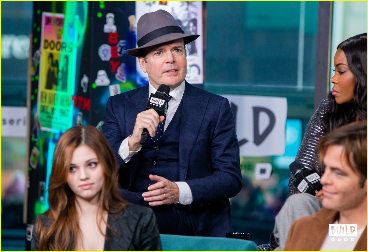 Chris Pine Talks About His Role Research for 'I Am the Night': Photo ...