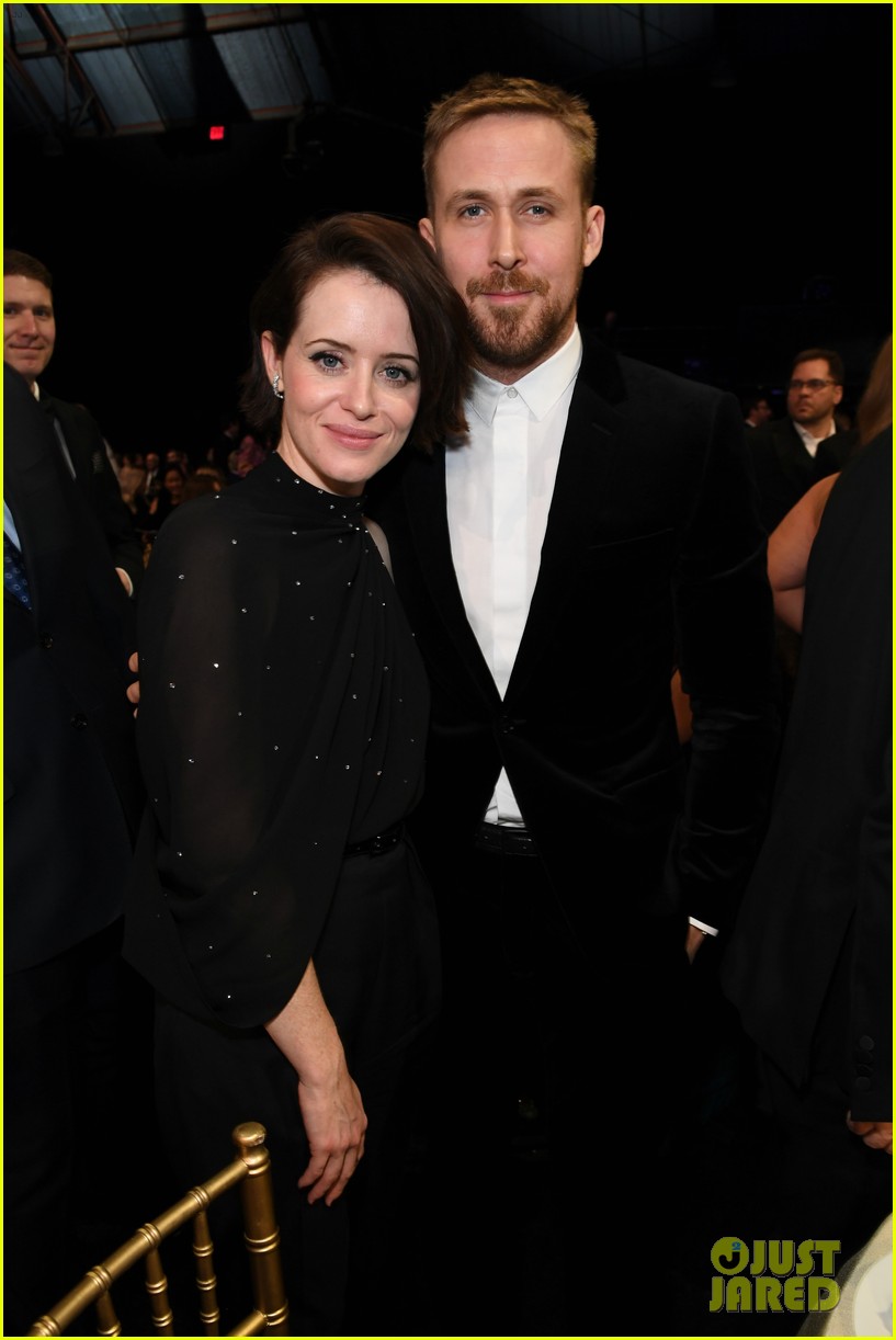 Ryan Gosling Joins 'First Man' Cast at Critics' Choice Awards 2019 ...