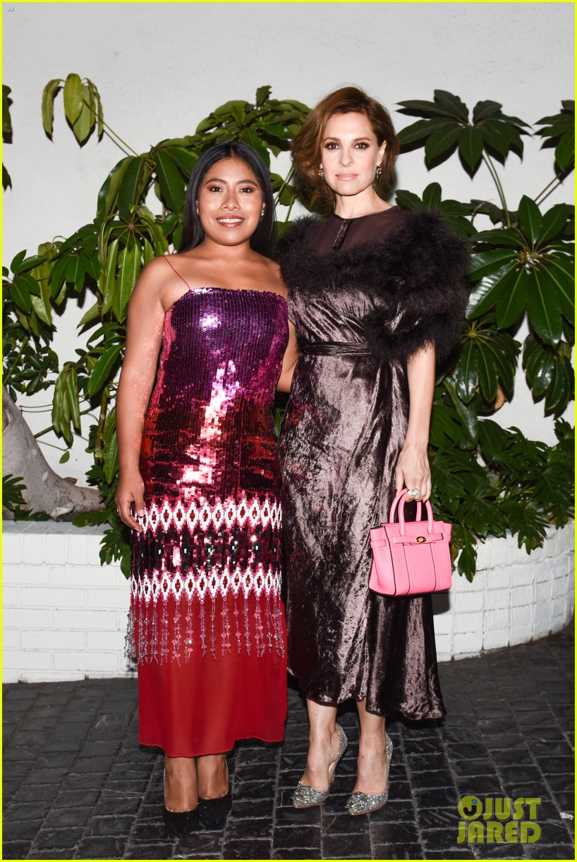 Emma Stone & Amy Adams Glam Up for W Magazine's Best Performances Party ...