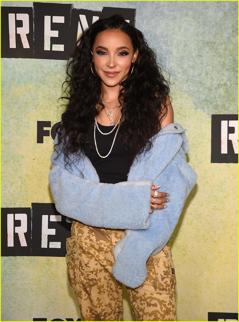 Rent Live's Tinashe Talks About Her 'Risque' Role as Mimi: Photo ...
