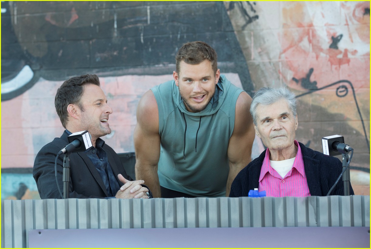 Colton Underwood Goes Shirtless for a Fitness Date on 'The Bachelor ...