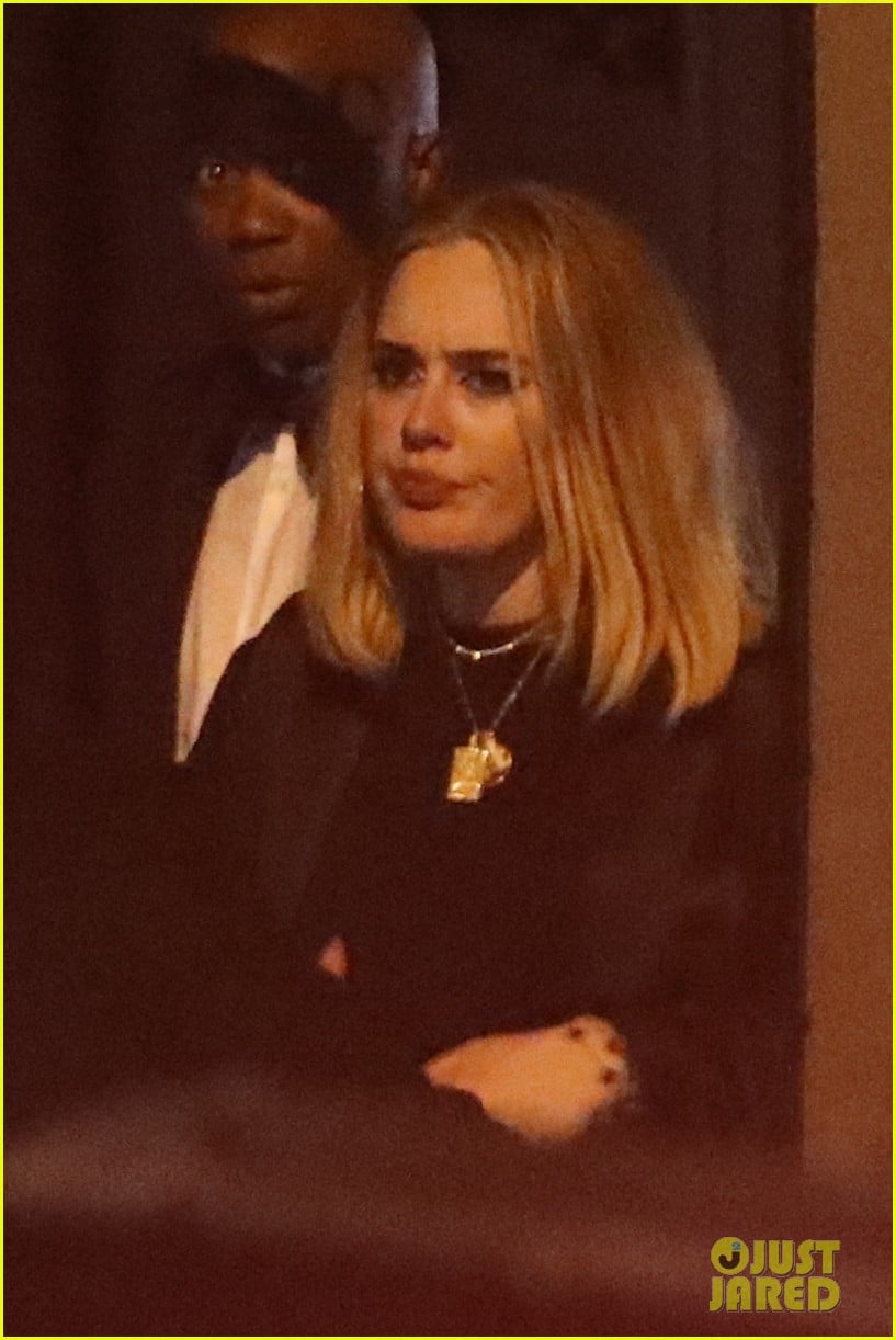 Adele Photographed in Rare Appearance Out at Jay-Z & Beyonce's Oscars ...