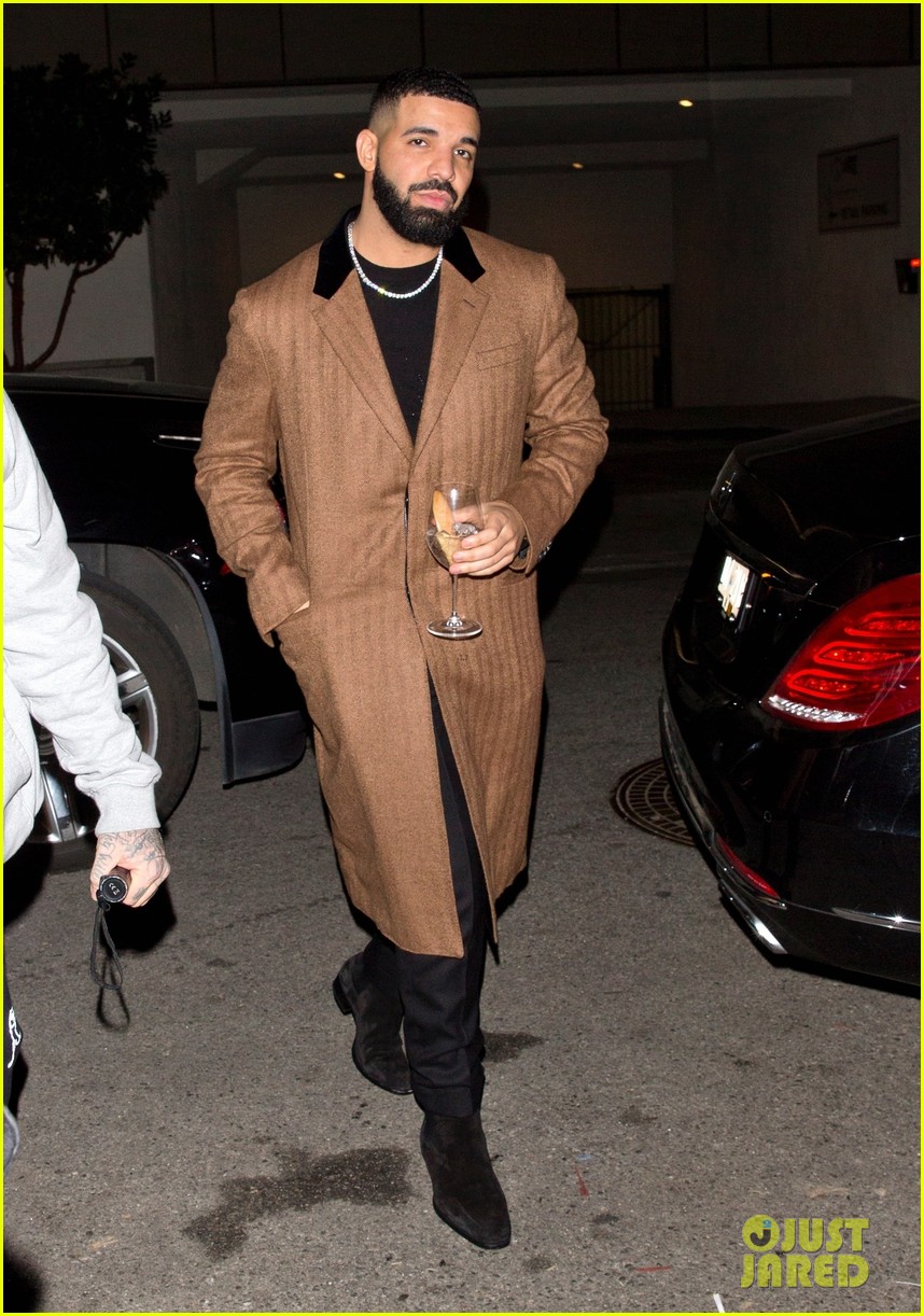 Drake Kicks Off Grammys Weekend With a Night Out in L.A.: Photo 4226933 ...
