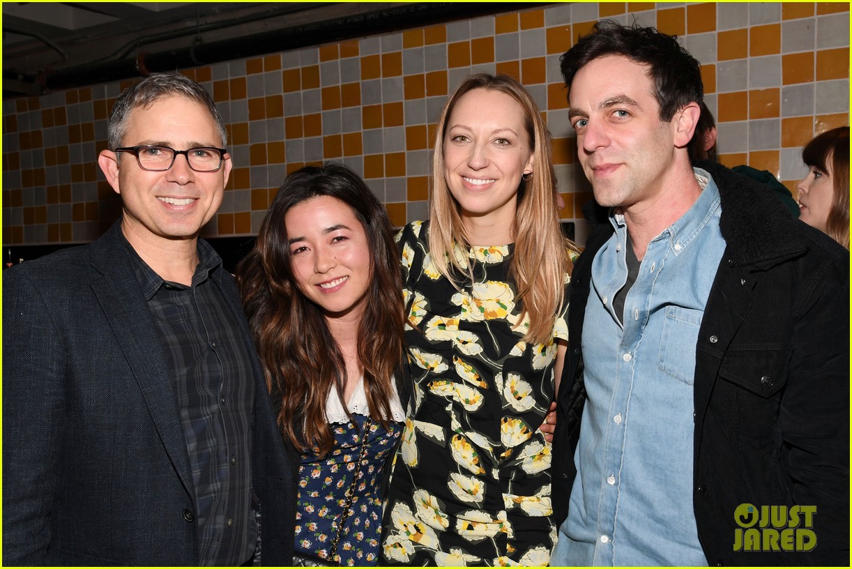HAIM Supports 'Pen15' Cast at L.A. Screening - Watch Trailer!: Photo ...