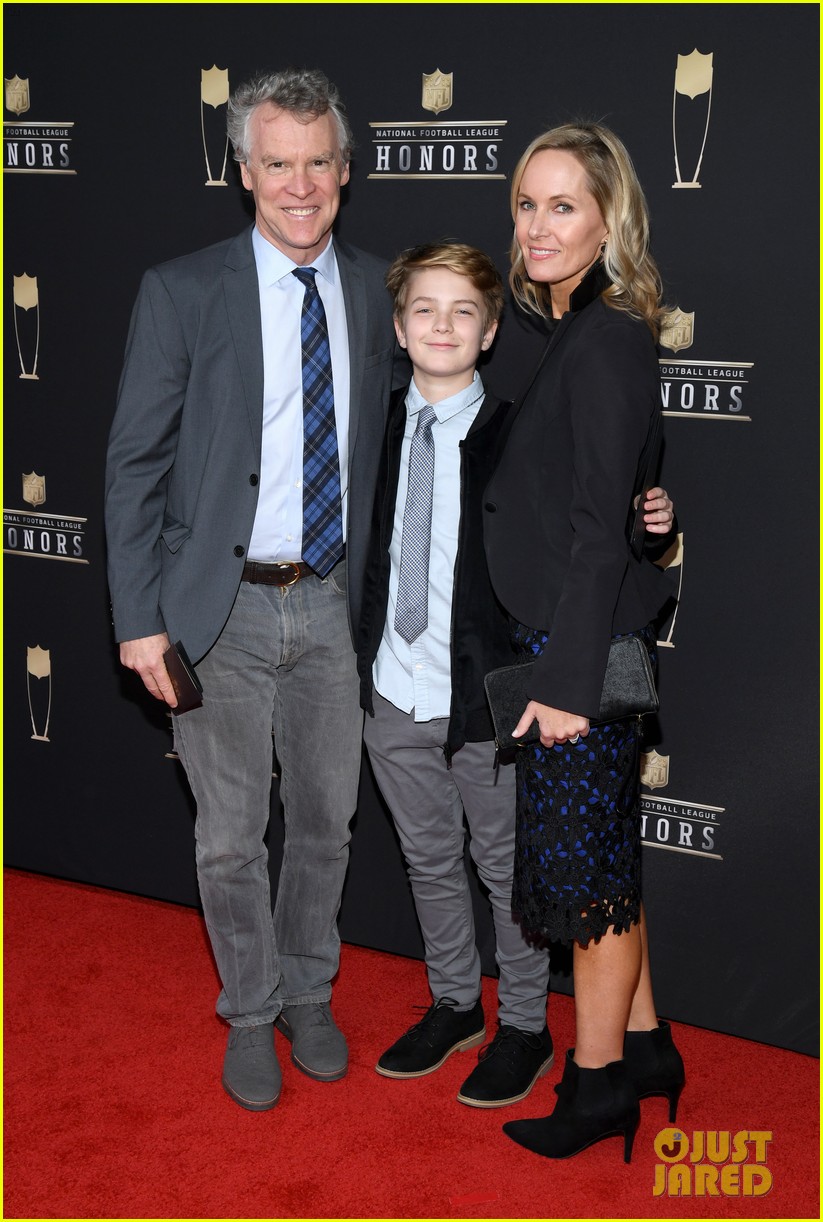 Jon Hamm & Paul Rudd Suit Up for NFL Honors 2019 in Atlanta!: Photo ...