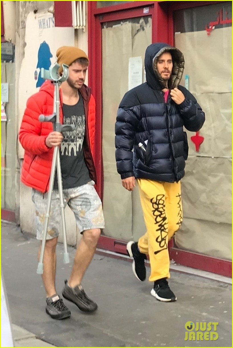 Jared Leto Hangs Out with a Friend in London: Photo 4240169 | Jared ...