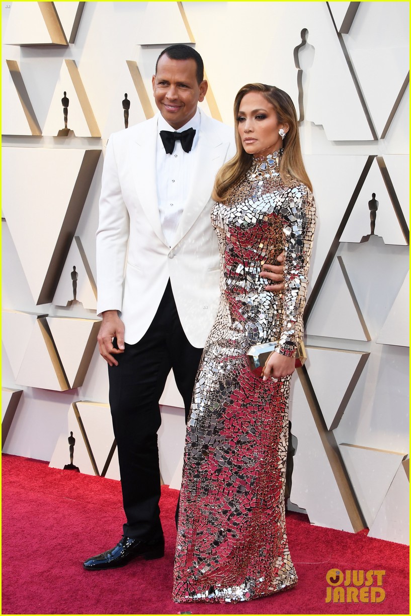 Jennifer Lopez & Alex Rodriguez Make One Hot Couple at Oscars 2019 ...