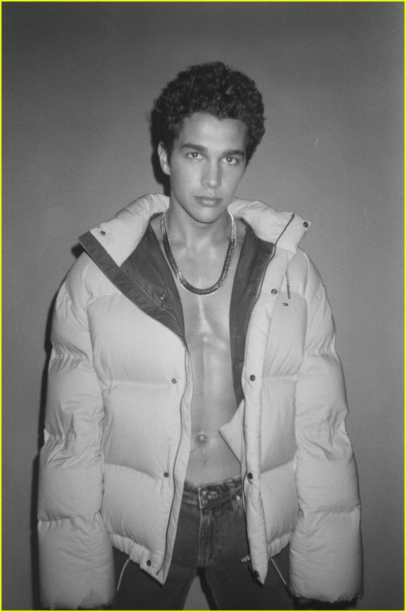 Austin Mahone Goes Shirtless for Hottest Photo Shoot Yet: Photo 4239323 ...