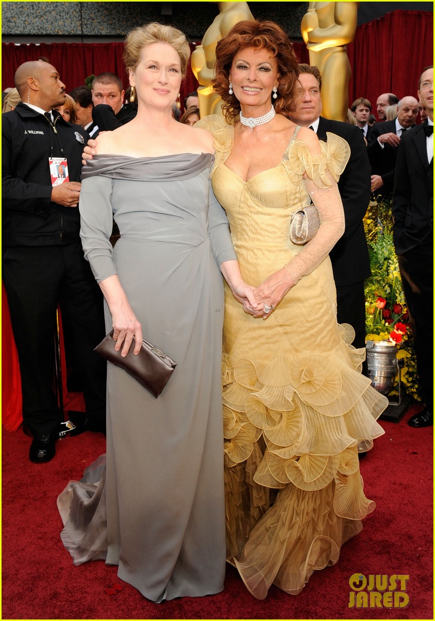 Look Back at the Oscars Red Carpet Pics From 10 Years Ago!: Photo ...